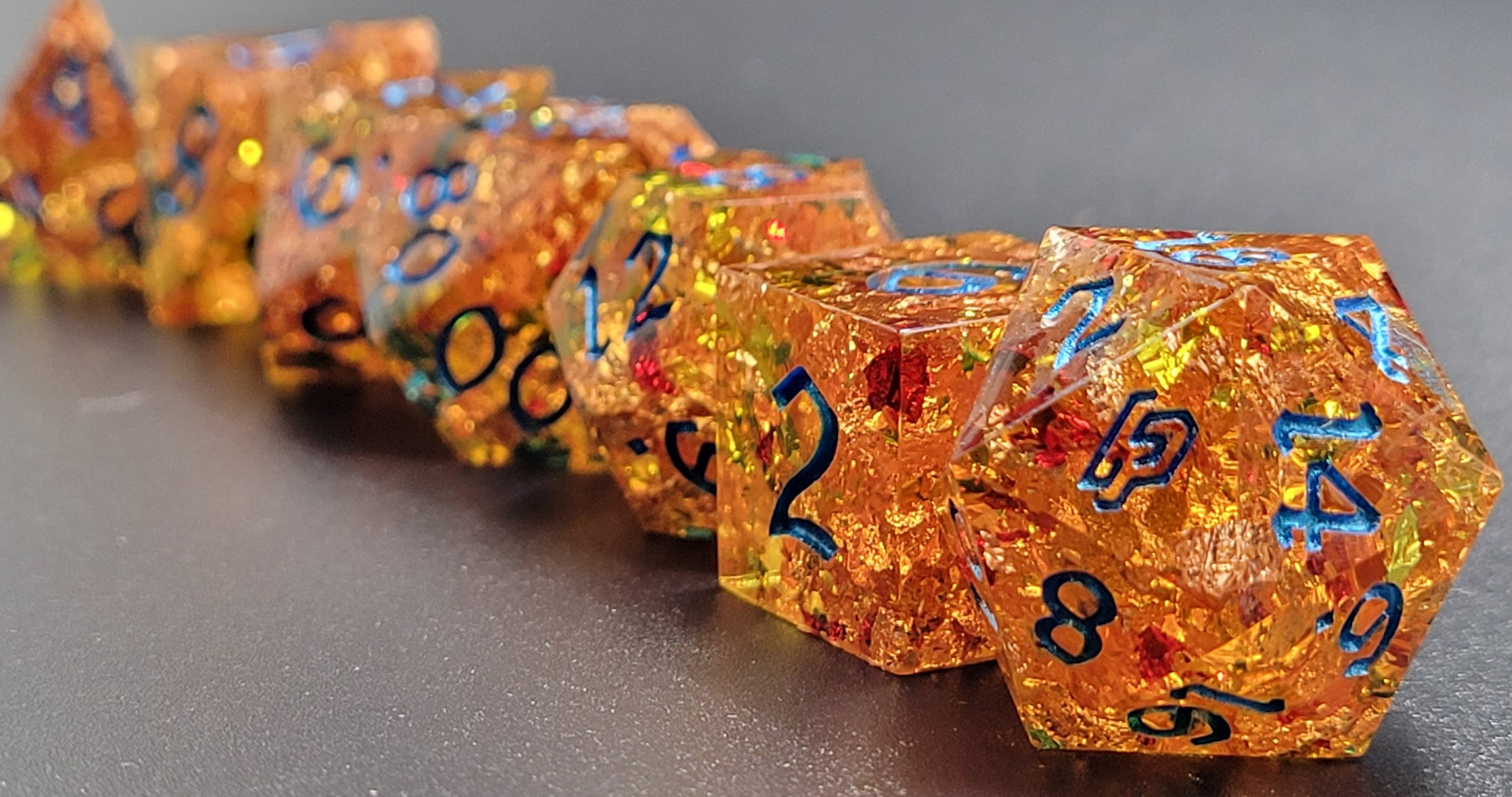 Max's Inferno – PRIMUS Sharp Edge Dice