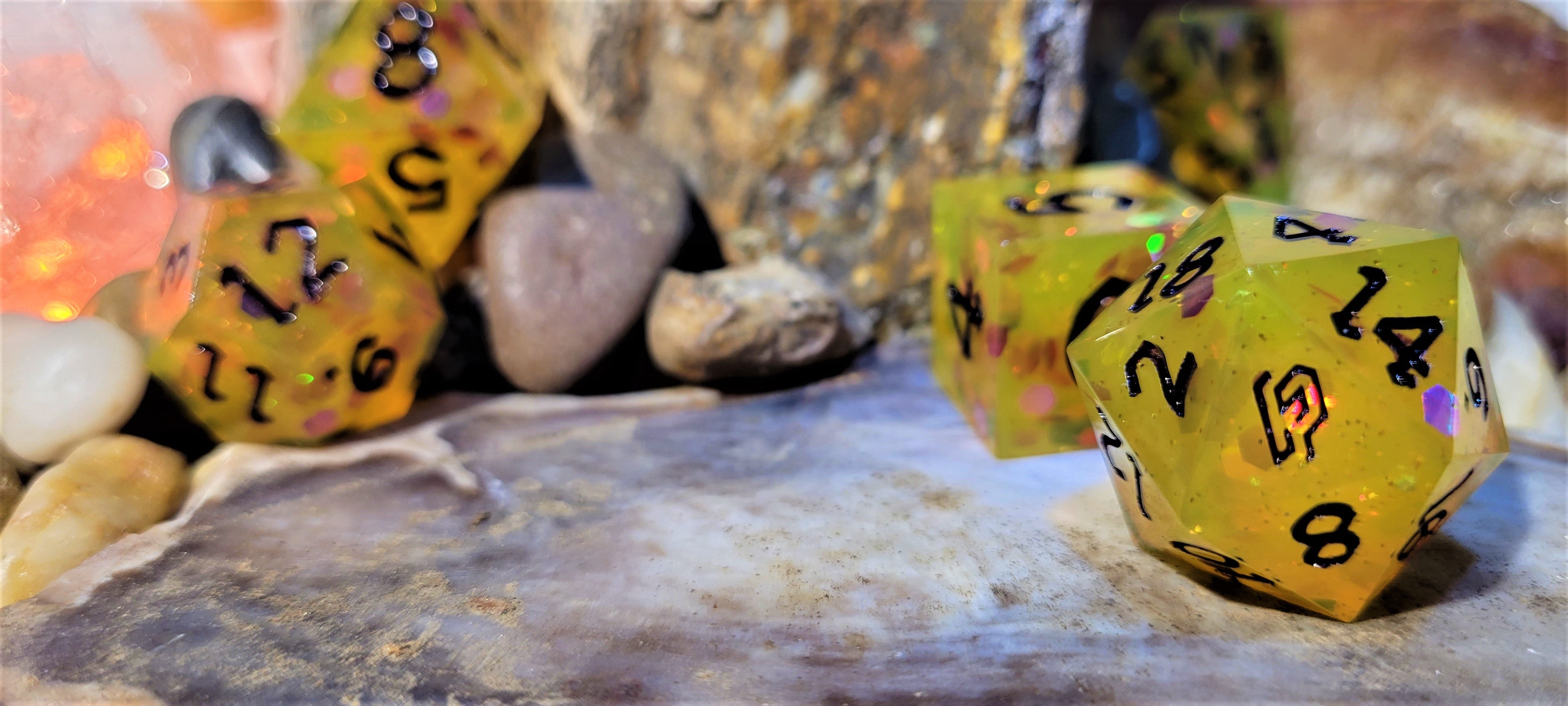 Smolder's Trinket – PRIMUS Sharp Edge Dice